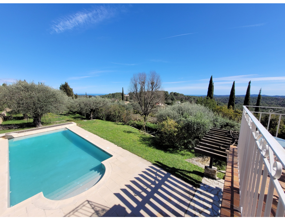 TE KOOP: Heerlijk familiehuis in OPIO, nabij Valbonne en Mougins (Z ...